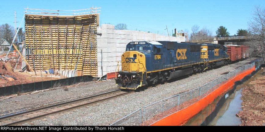 CSX Q417 is westbound at MP 50 on the Trenton Line